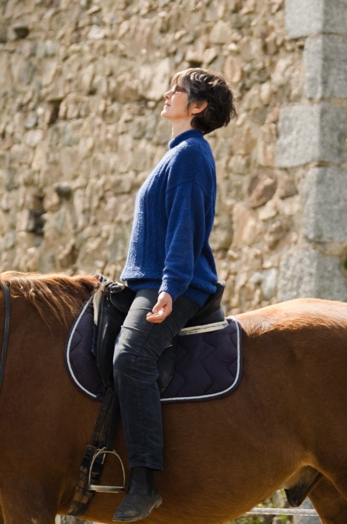 Du bon usage du dos en équitation.